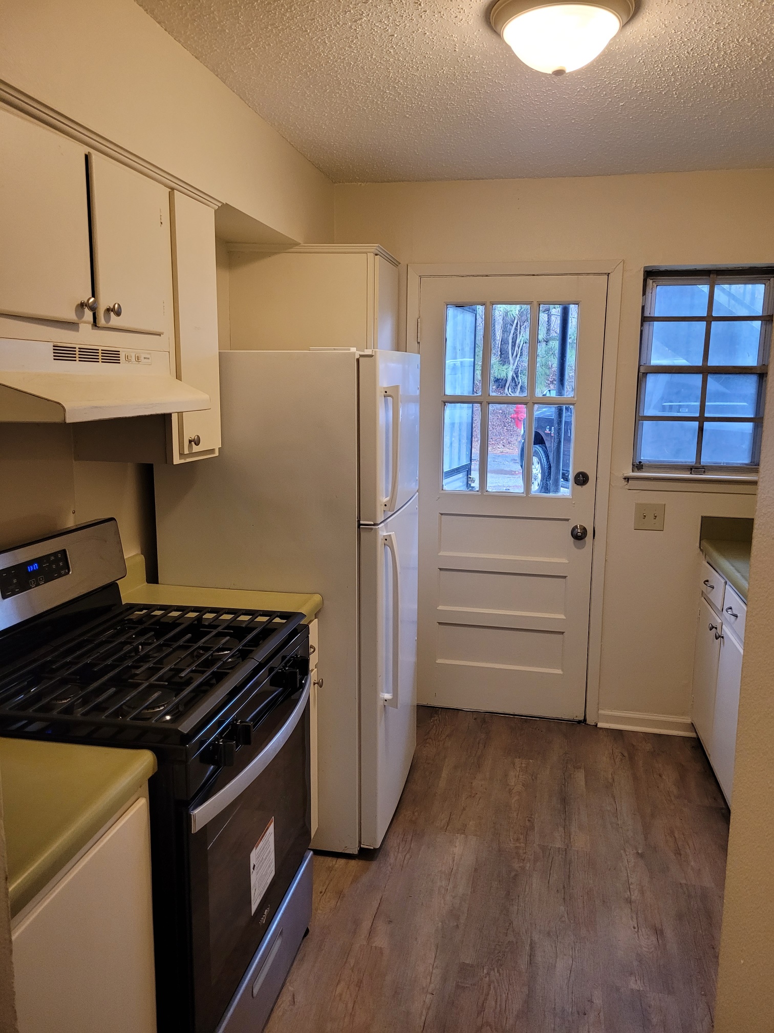 Home [encoreproperties.managebuilding.com]